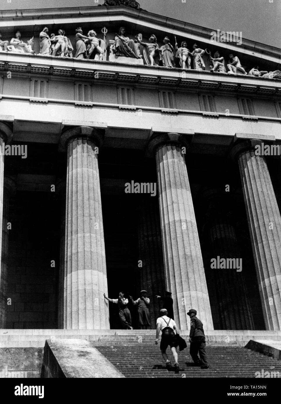 Reichsarbeitsdienst reich labor service hi-res stock photography and ...