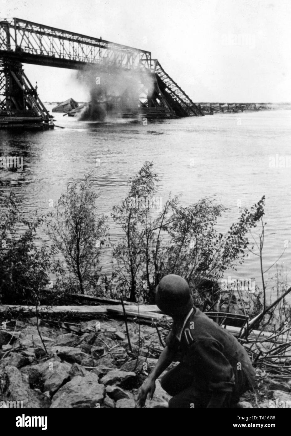 German soldiers on the eastern front 1944 hi-res stock photography and ...