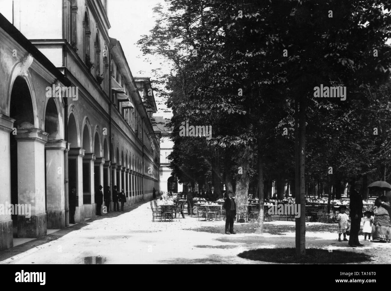 The Hofgarten-Cafe (Court Garden) in 1905, Munich, Germany Stock Photo ...