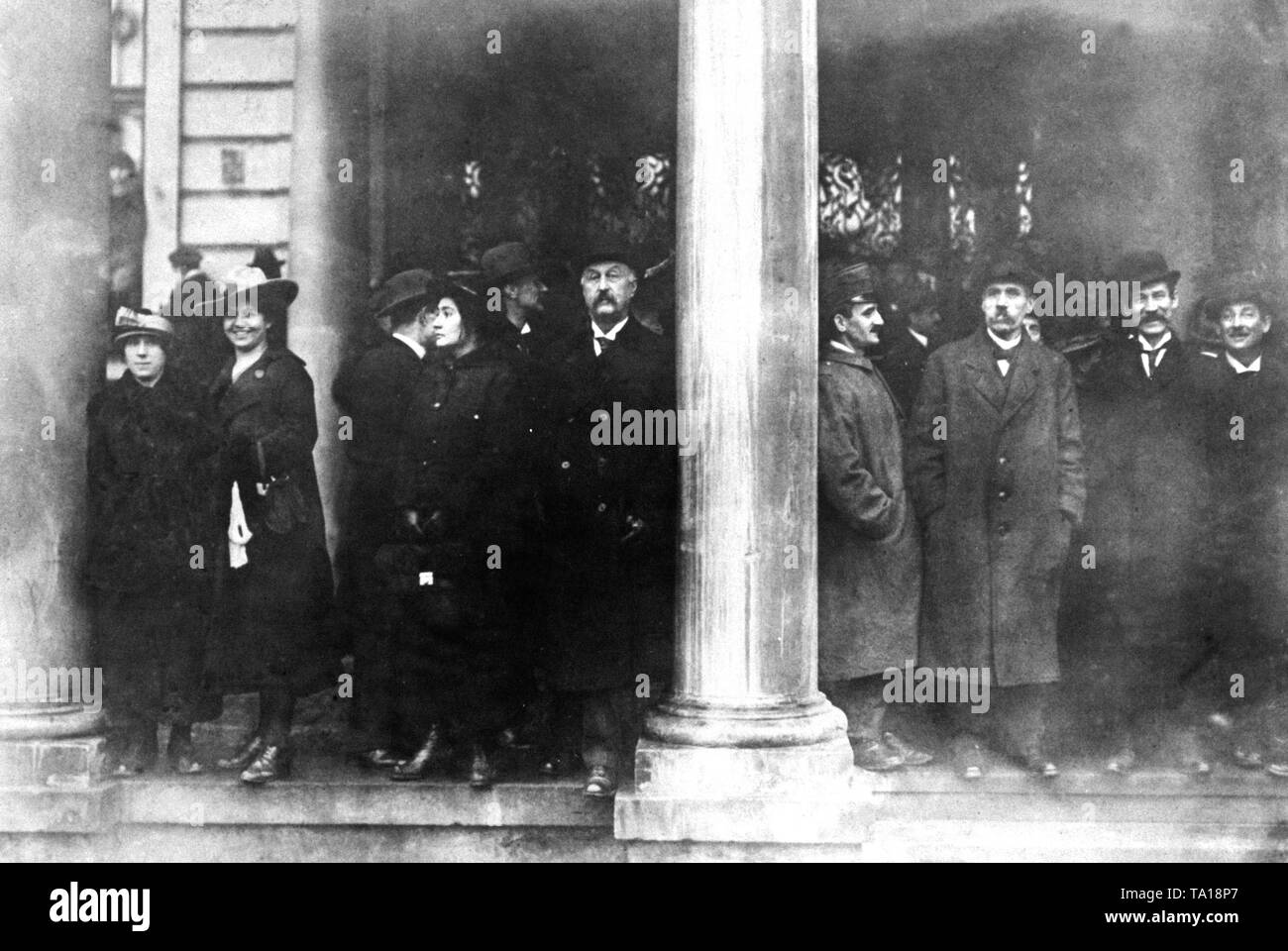 Konstantin pillar hi-res stock photography and images - Alamy