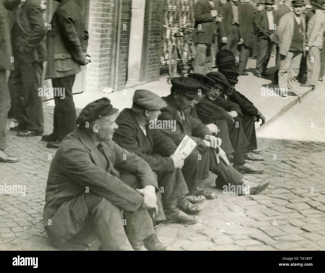 Great Depression Unemployed In Berlin High Resolution Stock Photography ...