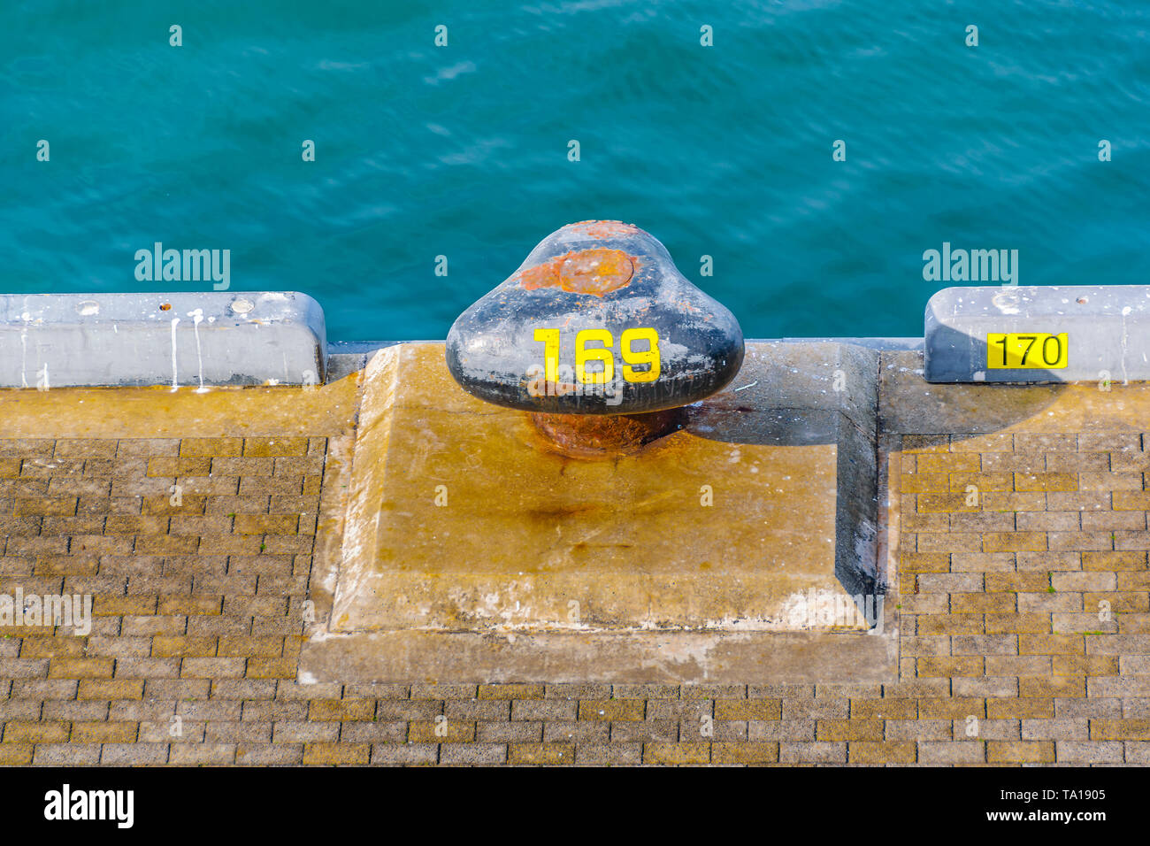 Port detail hi-res stock photography and images - Alamy