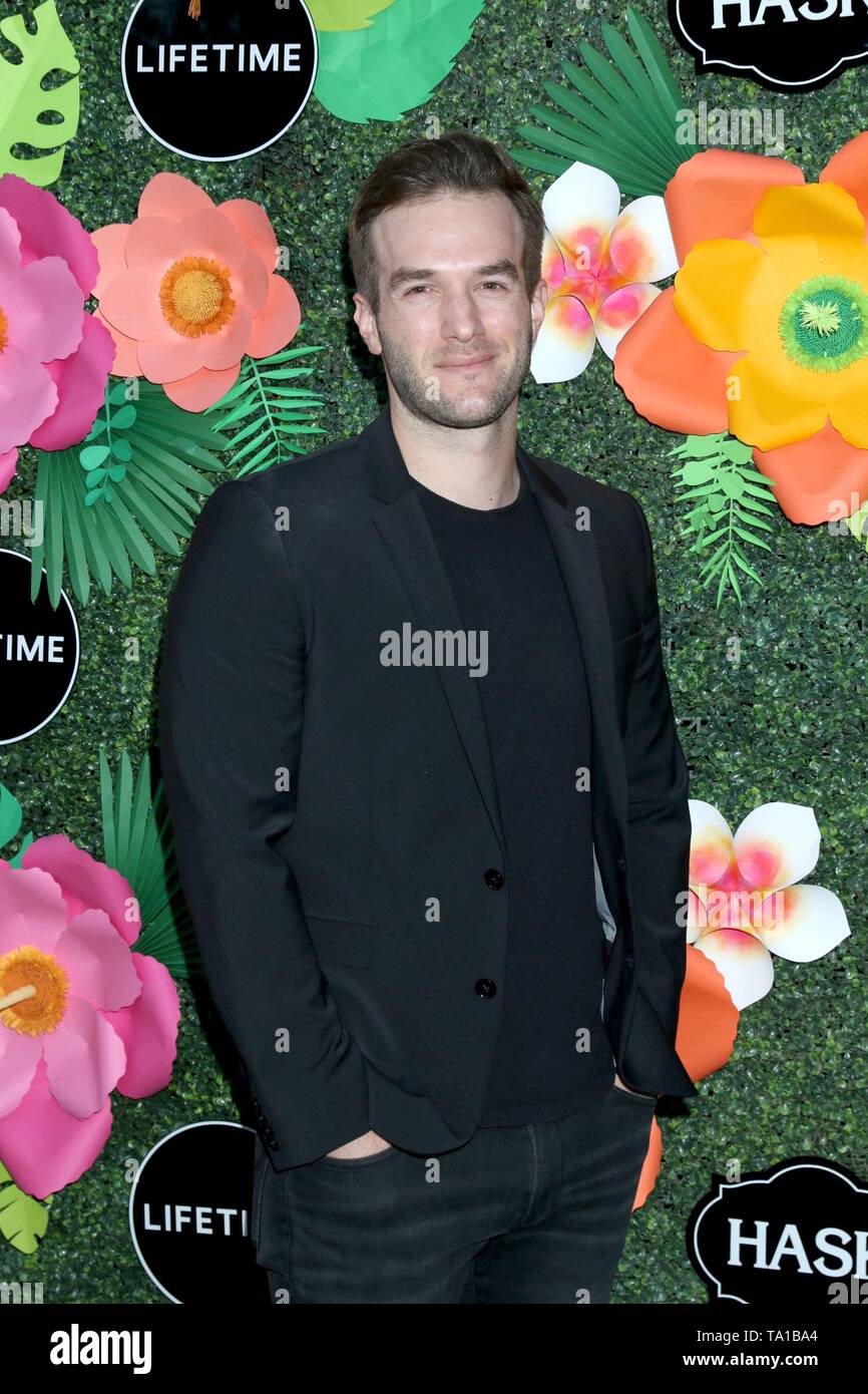 Andy Favreau at arrivals for Lifetime's Summer Luau, W Los Angeles Wet ...