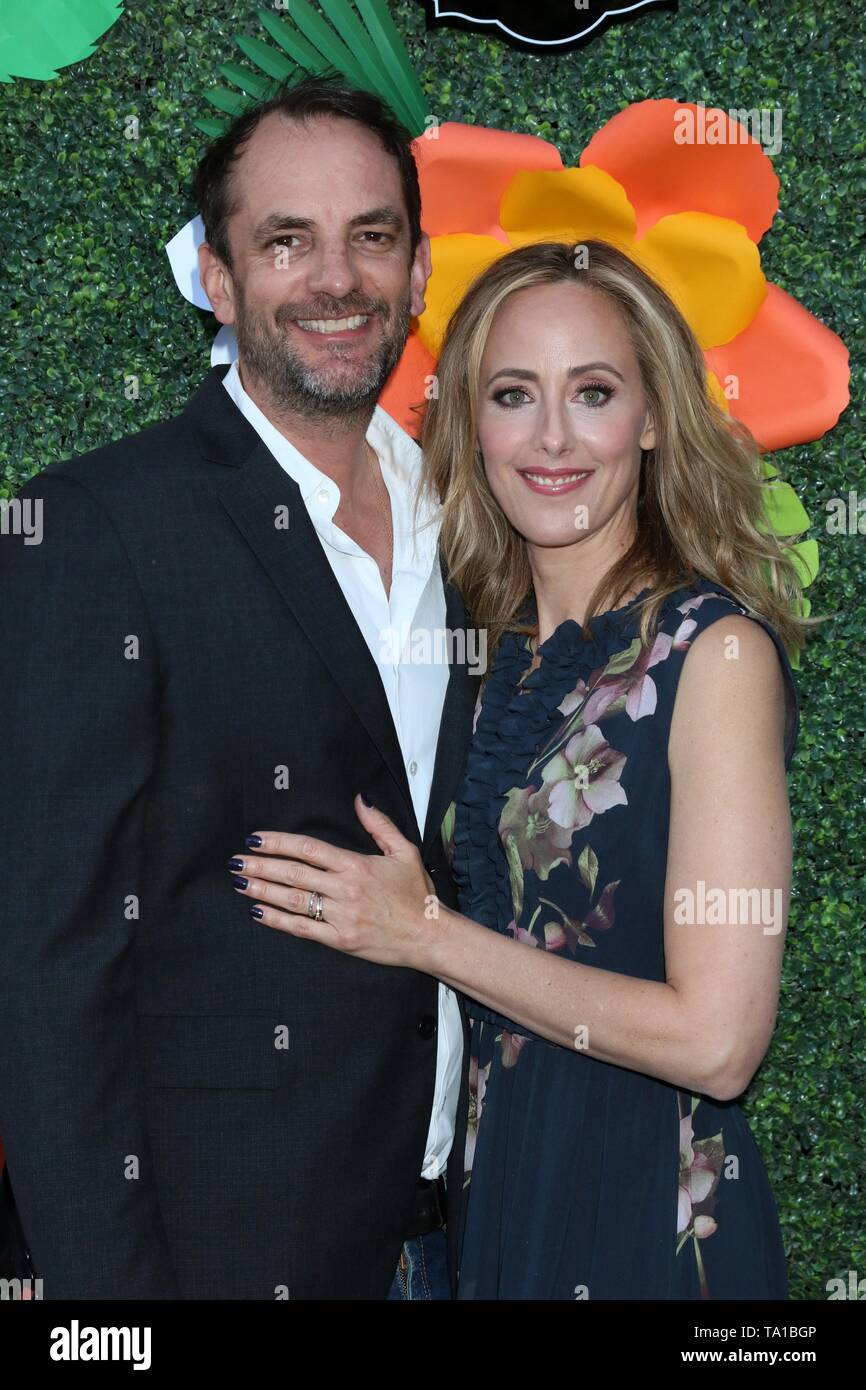 Los Angeles, CA, USA. 20th May, 2019. Manu Boyer, Kim Raver at arrivals ...