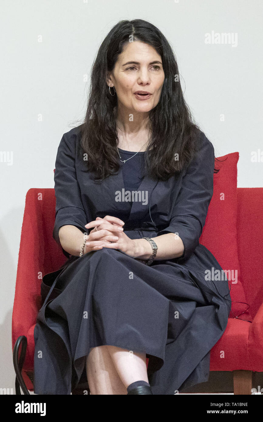 Nina hachigian hi-res stock photography and images - Alamy Nina hachigian hi-res stock photography and images - Alamy