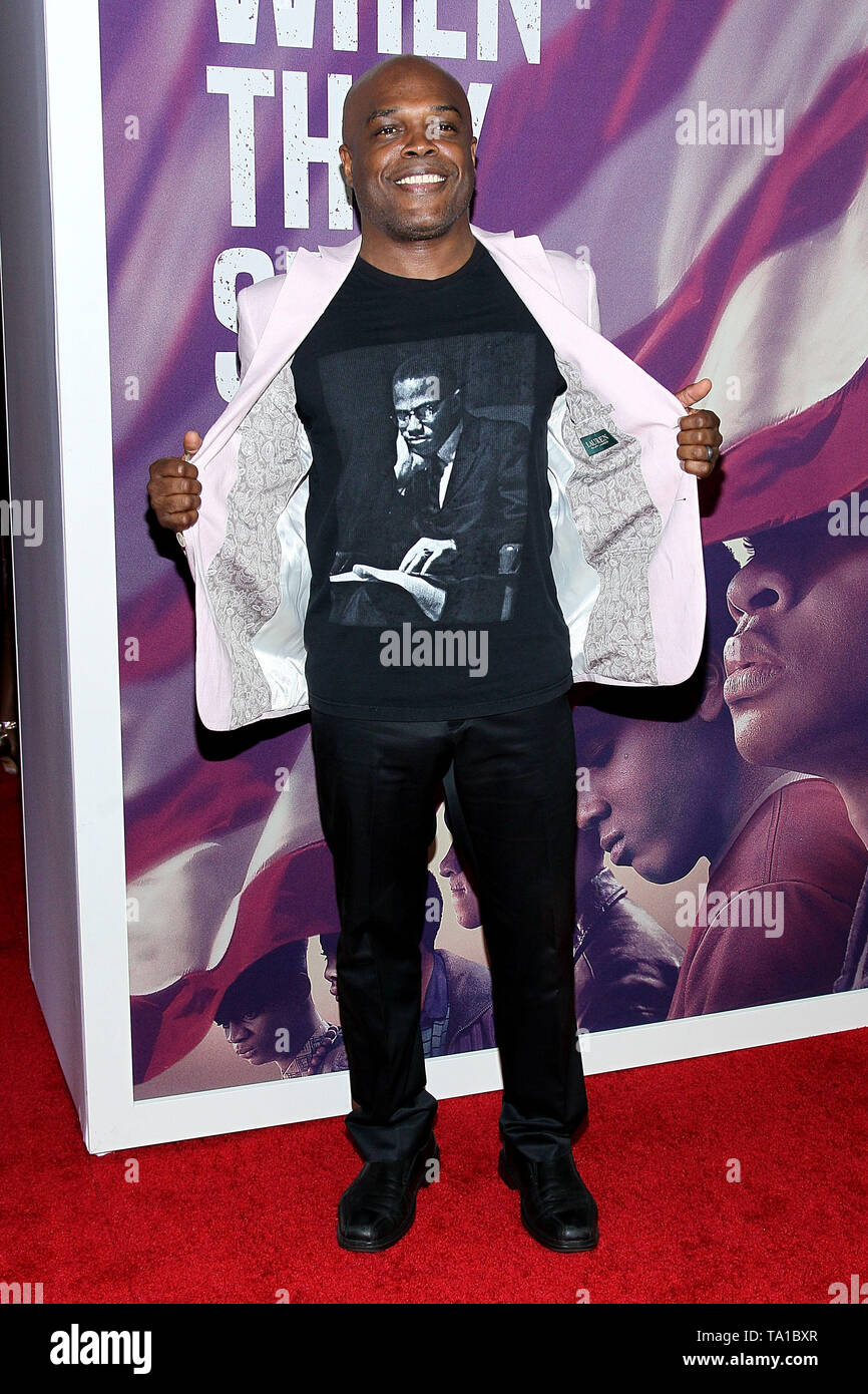 Ty jones hi-res stock photography and images - Alamy