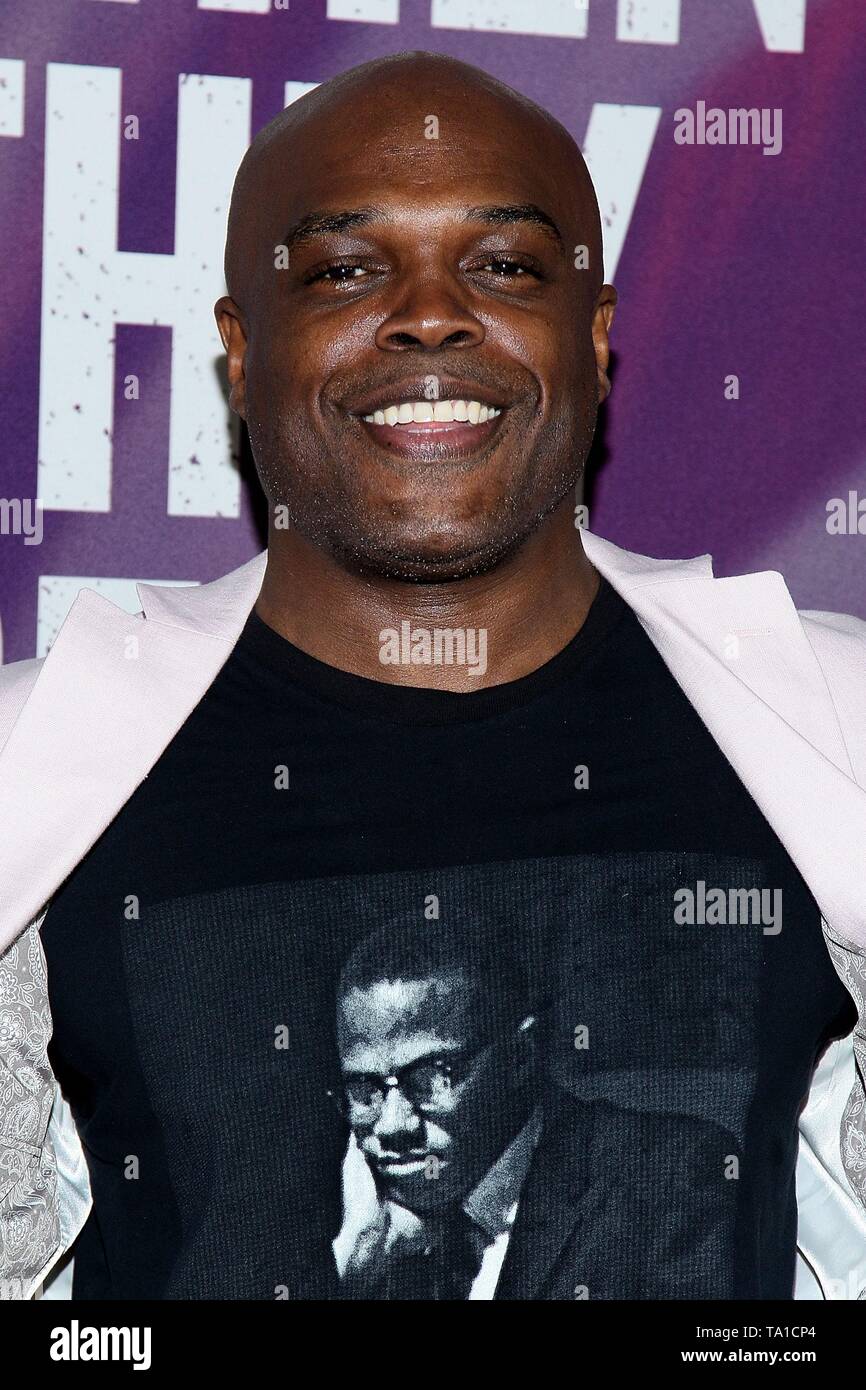 Ty jones hi-res stock photography and images - Alamy