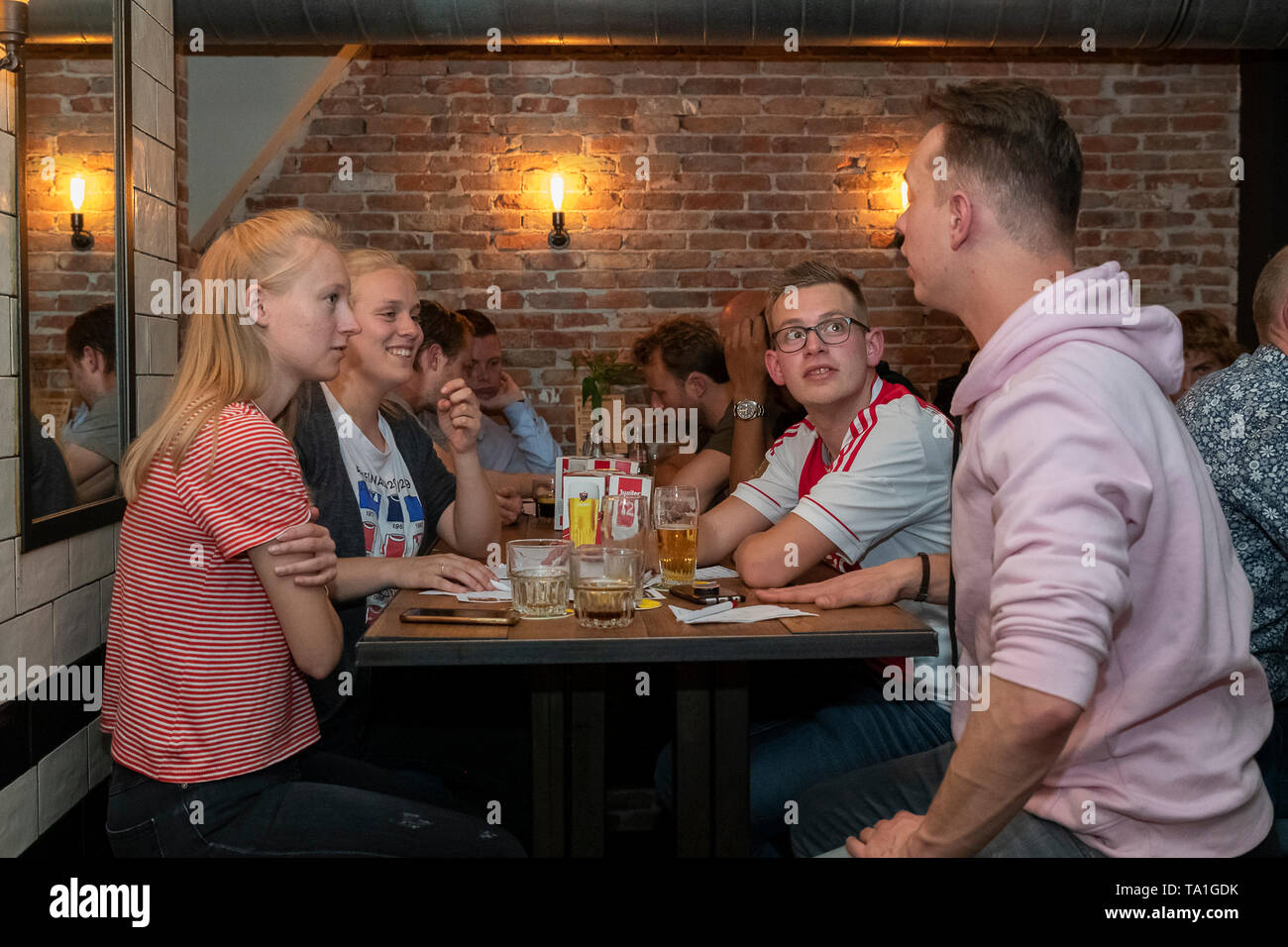 AMSTERDAM, 20-05-2019, Ajaxlife Pubquiz, De Ebeling Amsterdam Stock Photo - Alamy