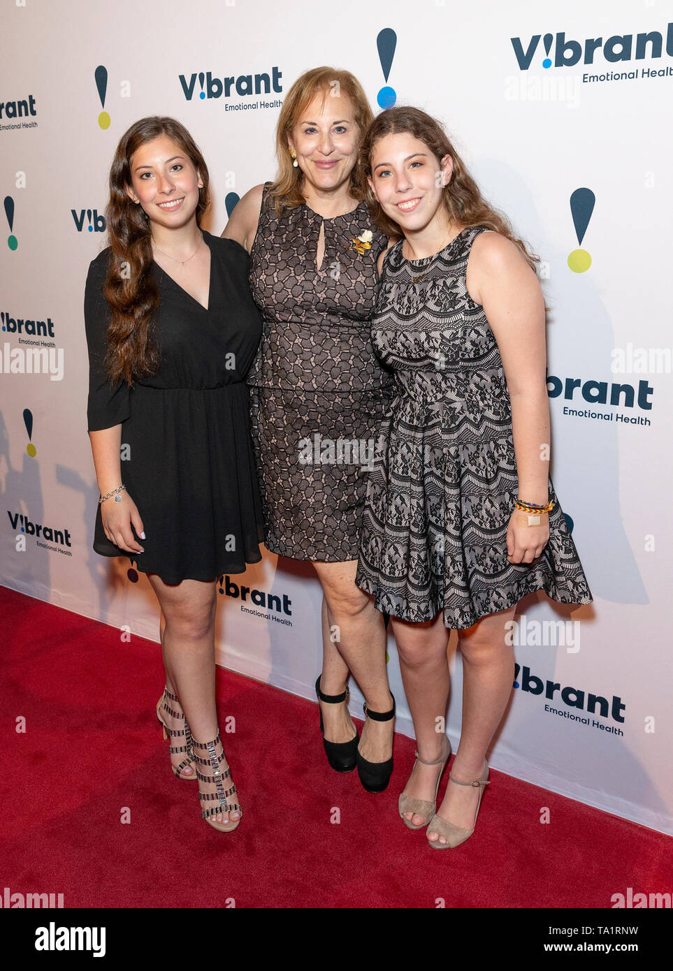 New York, United States. 20th May, 2019. Lauren Lindman, Linda Lindman ...