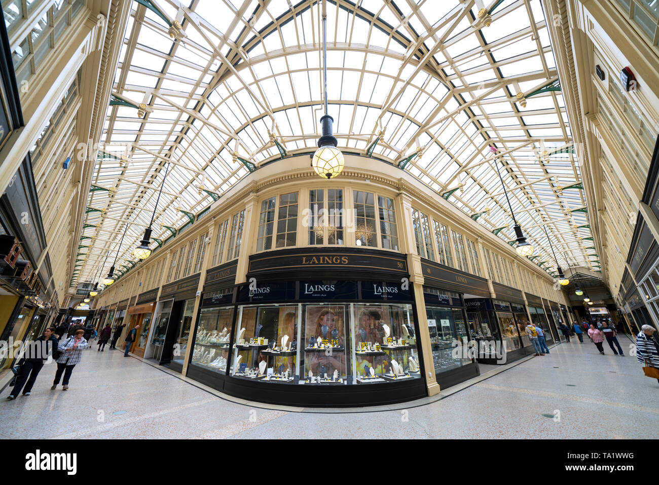 Glasgow shopping centre hi-res stock photography and images - Alamy