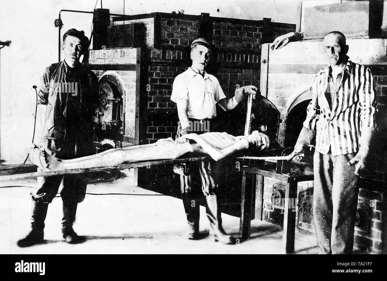 Dachau 1945 hi-res stock photography and images - Alamy