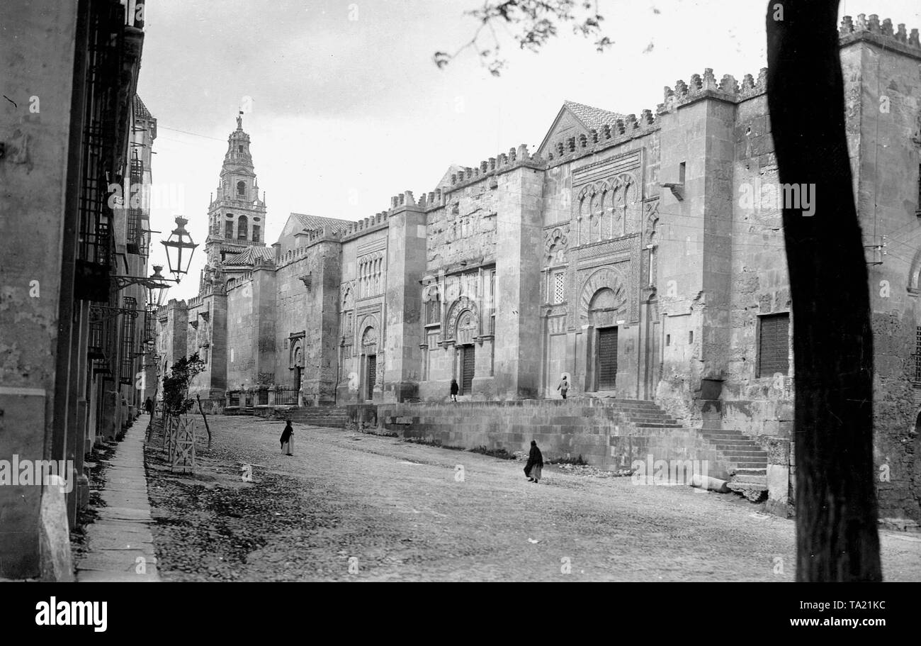 The greatest creation of Moorish architecture in Spain, the Mezquita ...