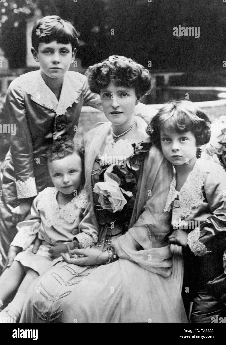 With wife princess marie gabriele and son prince luitpold hi-res stock ...