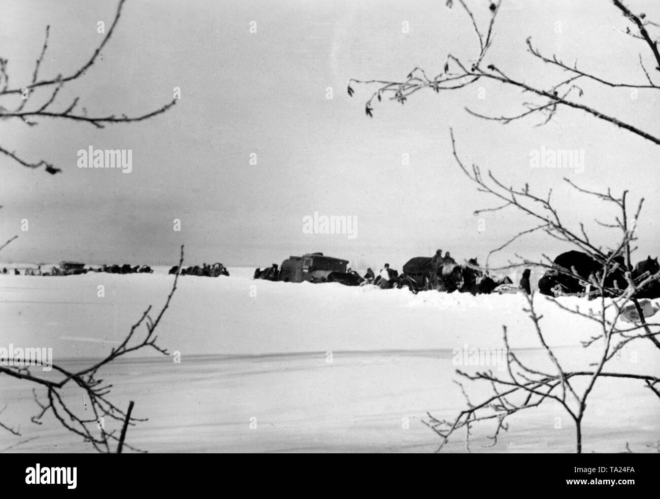 German column during the winter battles around the turn of the year ...