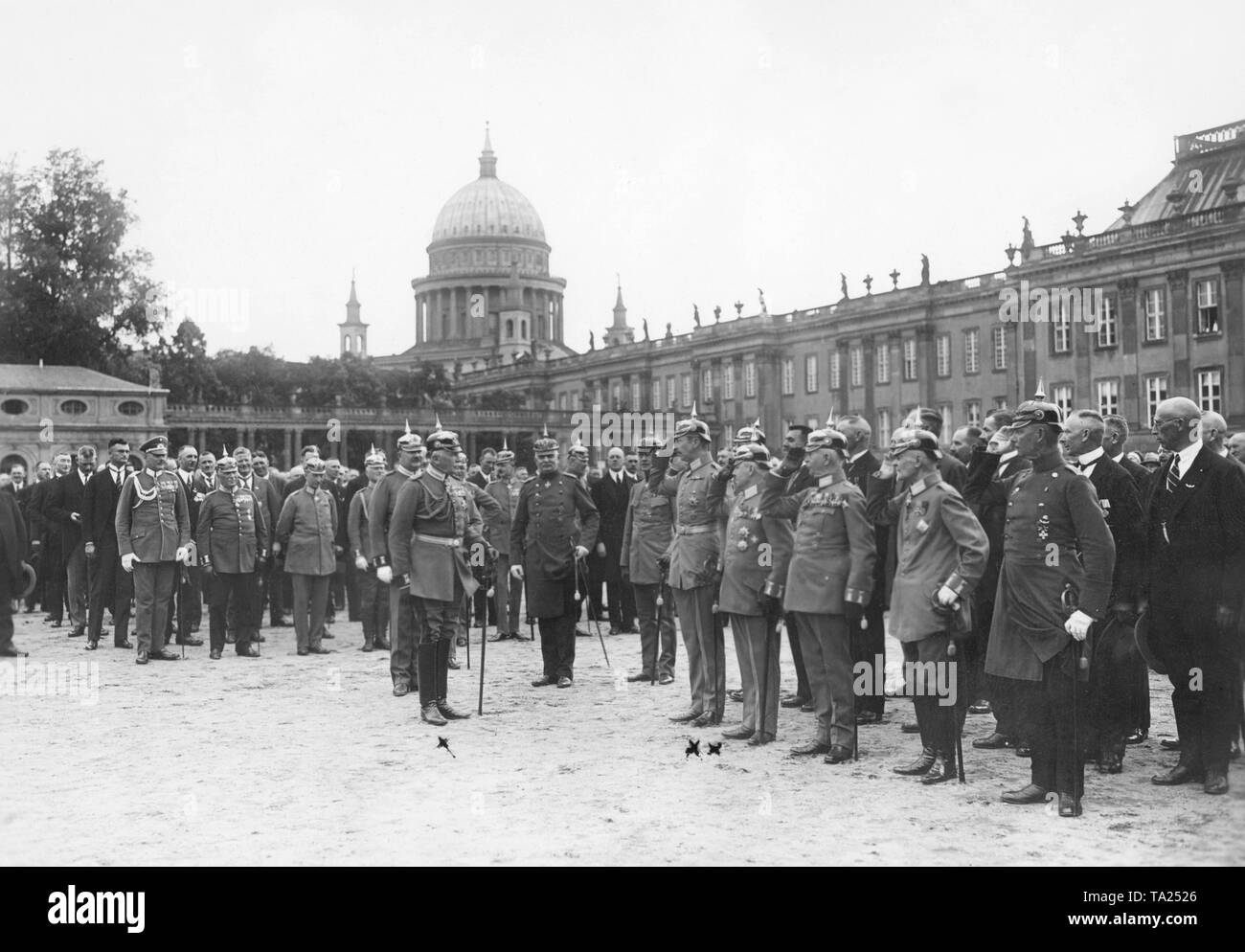 Regiment regiments regimental hi-res stock photography and images - Alamy