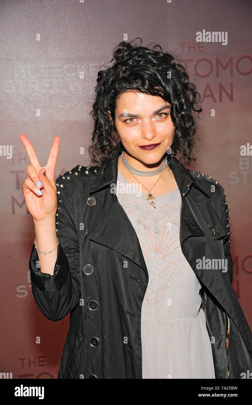 Eve harlow hi-res stock photography and images - Alamy