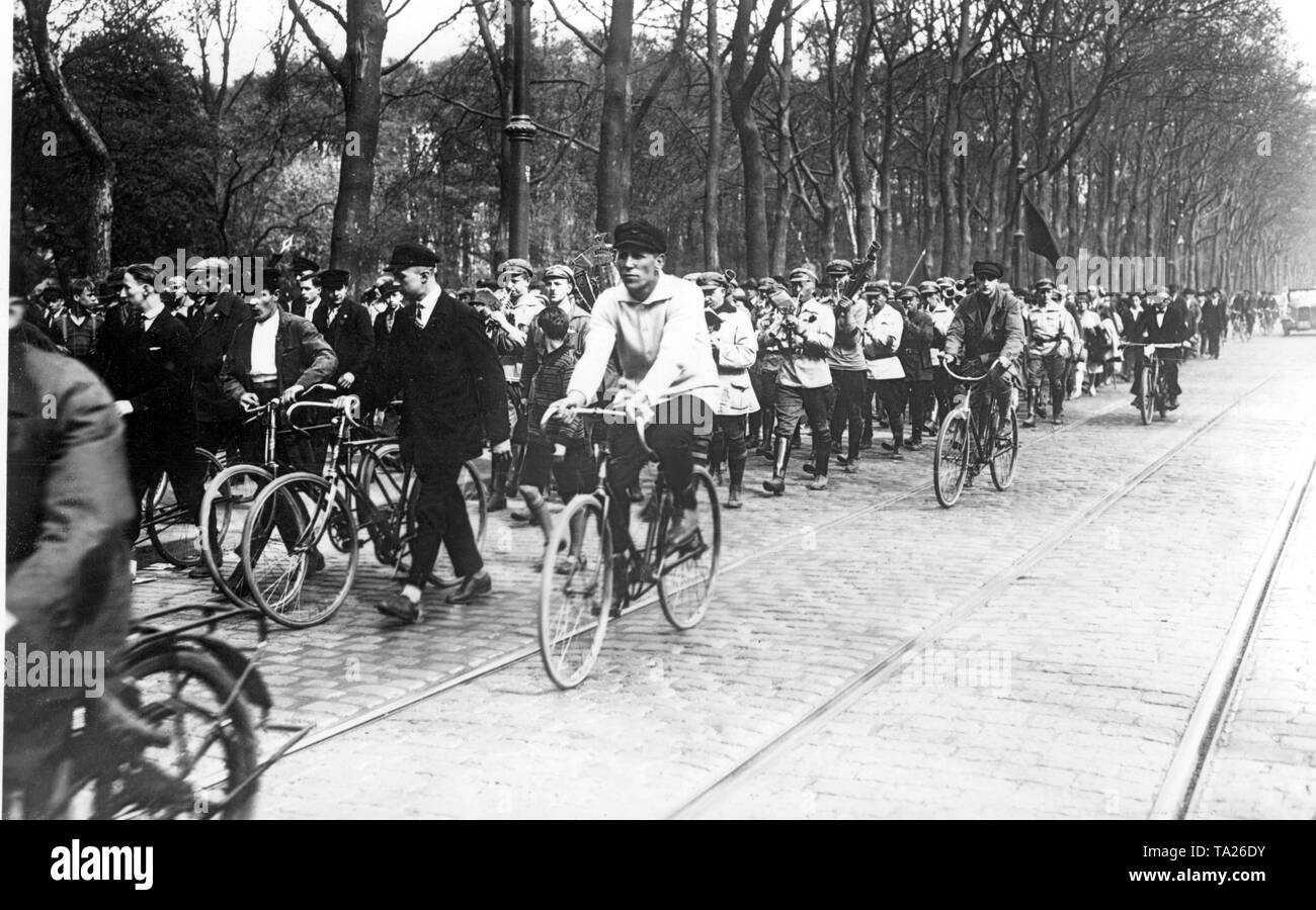 Rally of the RFB (Rote Frontkaempferbund), the paramilitary fighter ...
