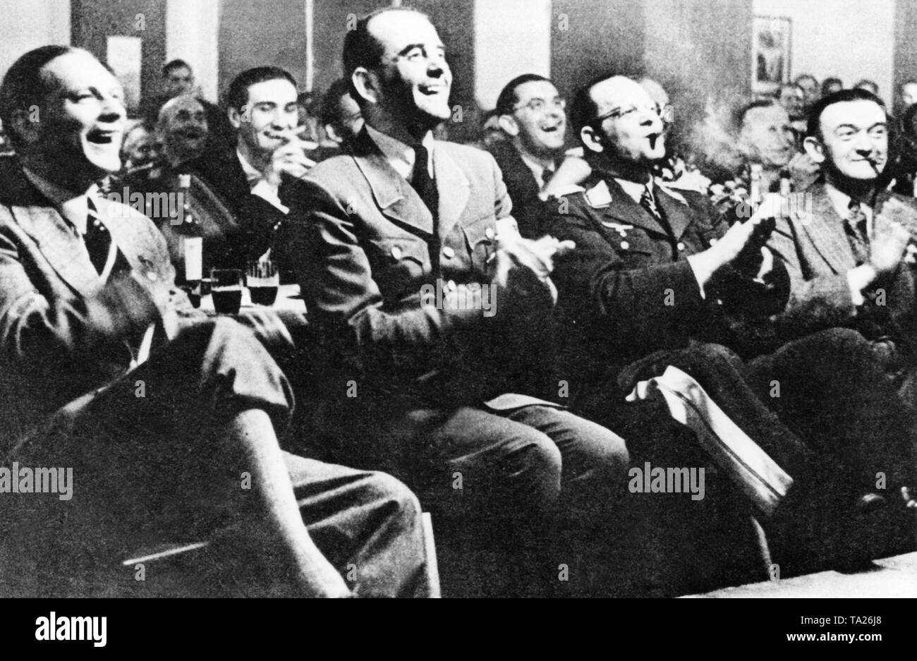 Evening figures Black and White Stock Photos & Images - Alamy