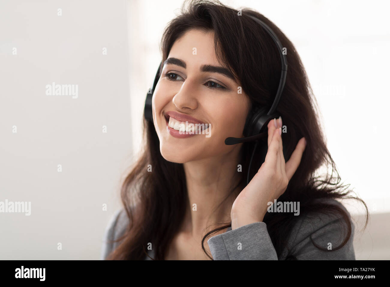 Female call center agent hi-res stock photography and images - Alamy