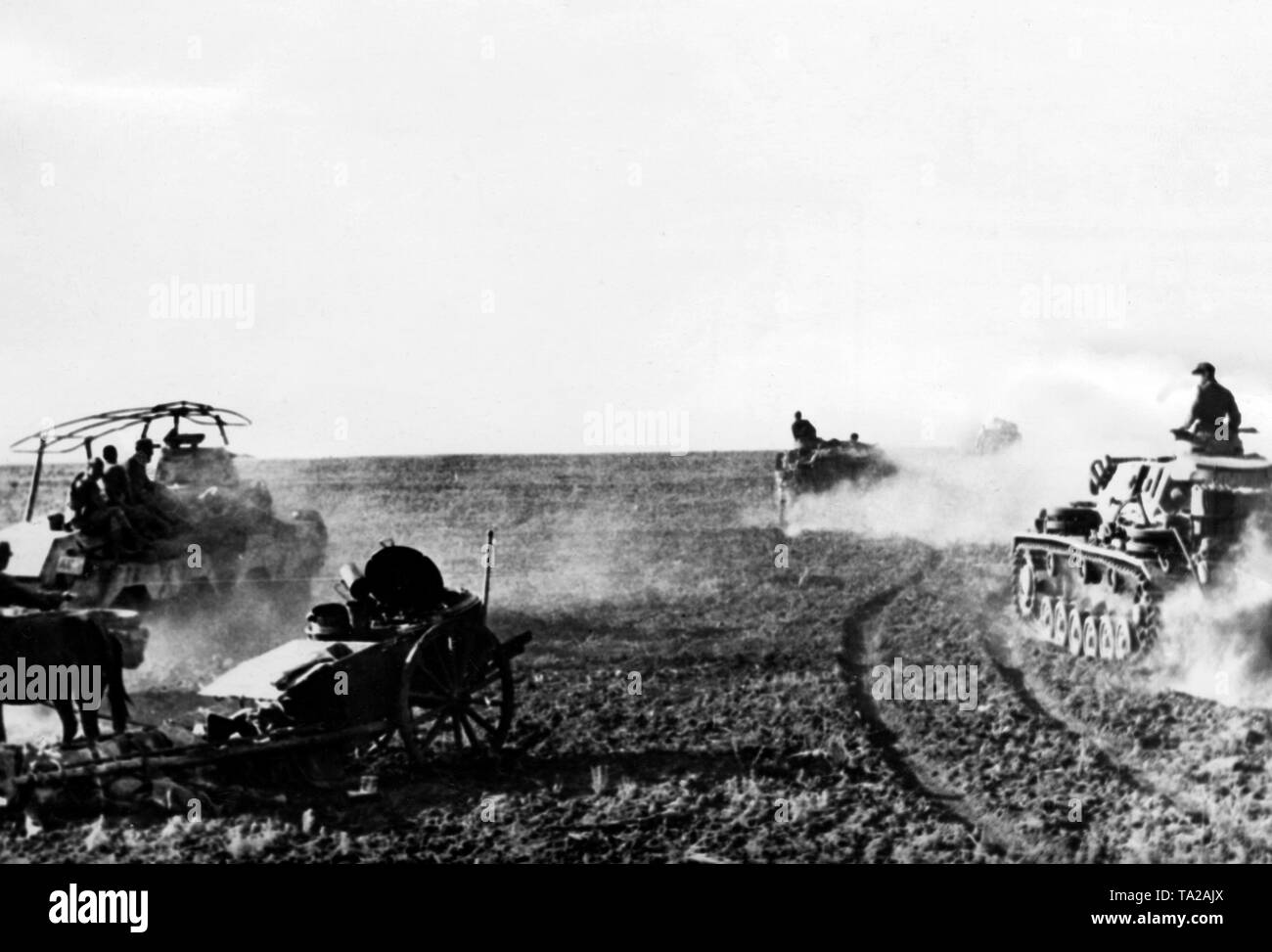 Panzer iv 1940's eastern front hi-res stock photography and images - Alamy