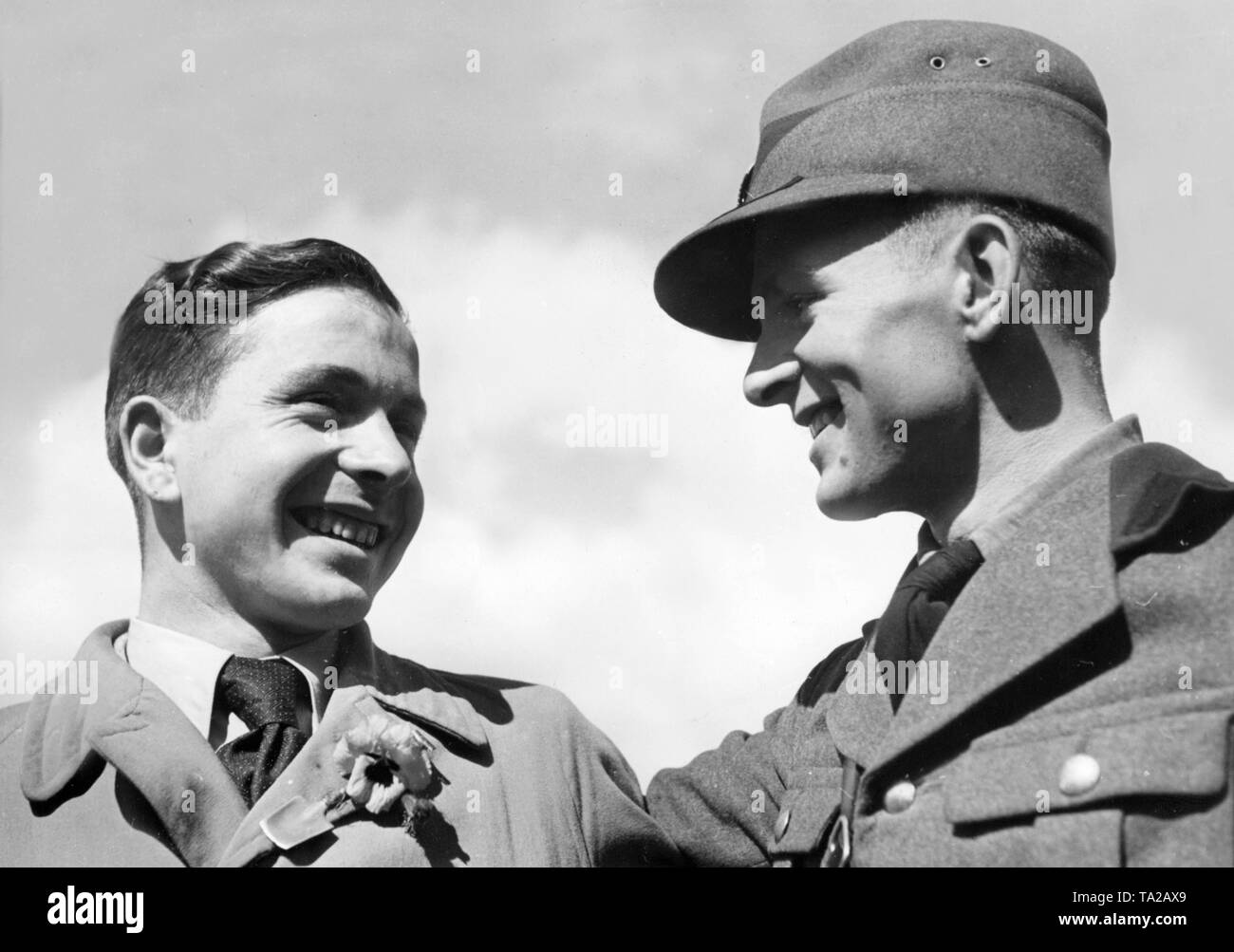 Two young people, one of them in RAD uniform (right Stock Photo - Alamy