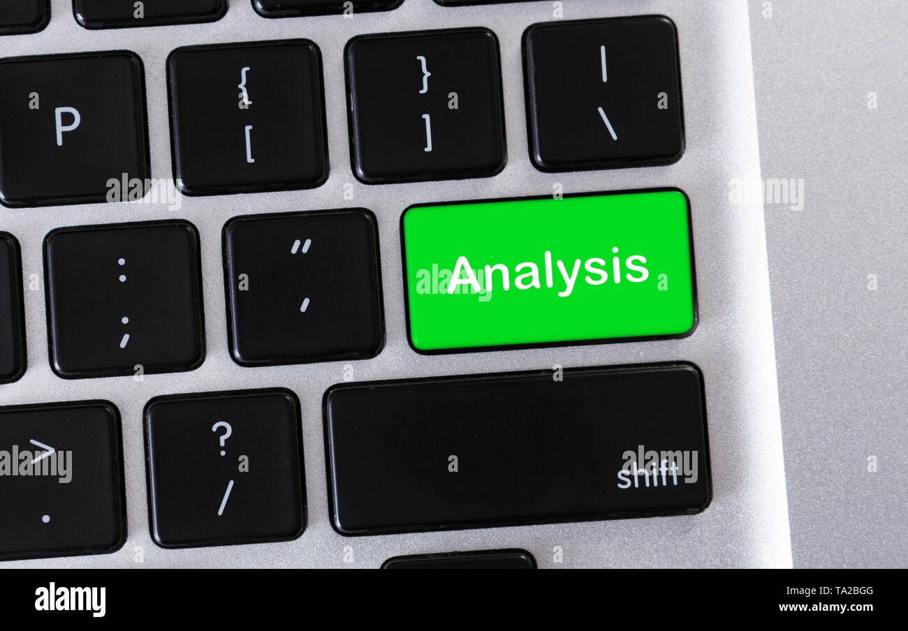 Green computer keyboard button with word analysis Stock Photo - Alamy