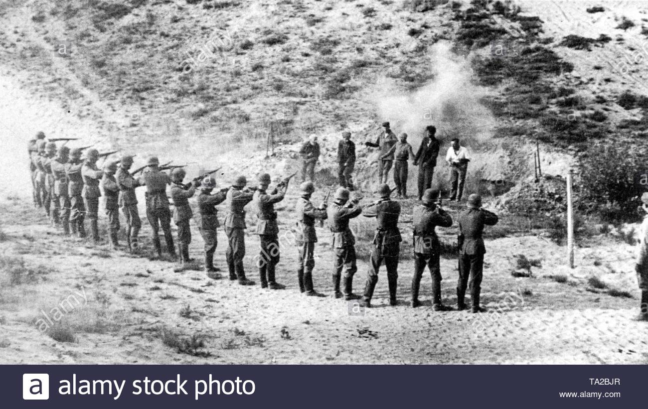 Execution Of Partisans High Resolution Stock Photography and Images - Alamy
