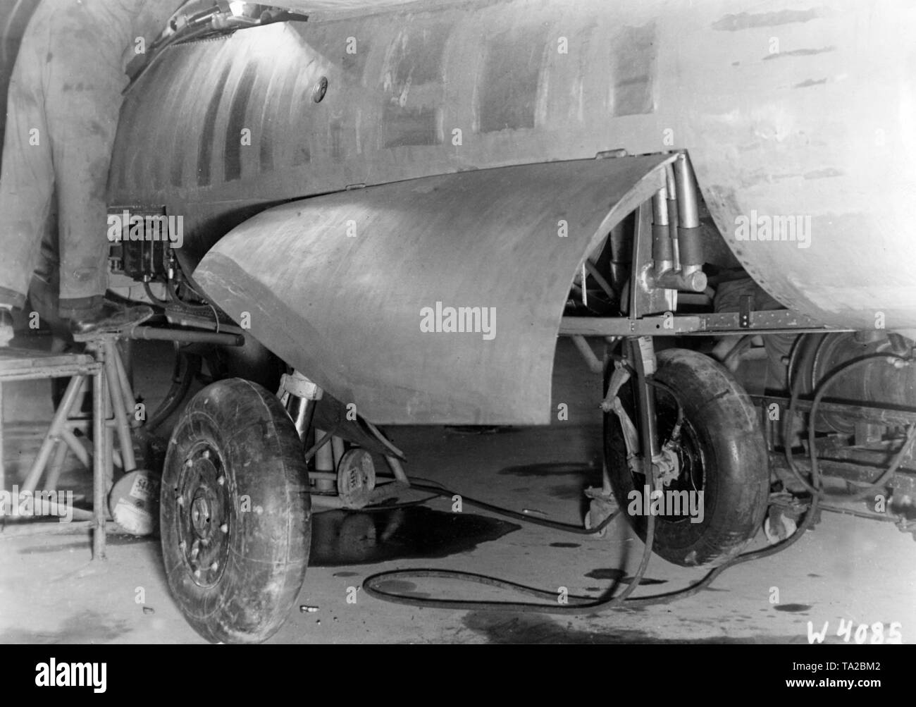 Production of the Heinkel He 162 in an underground production plant ...