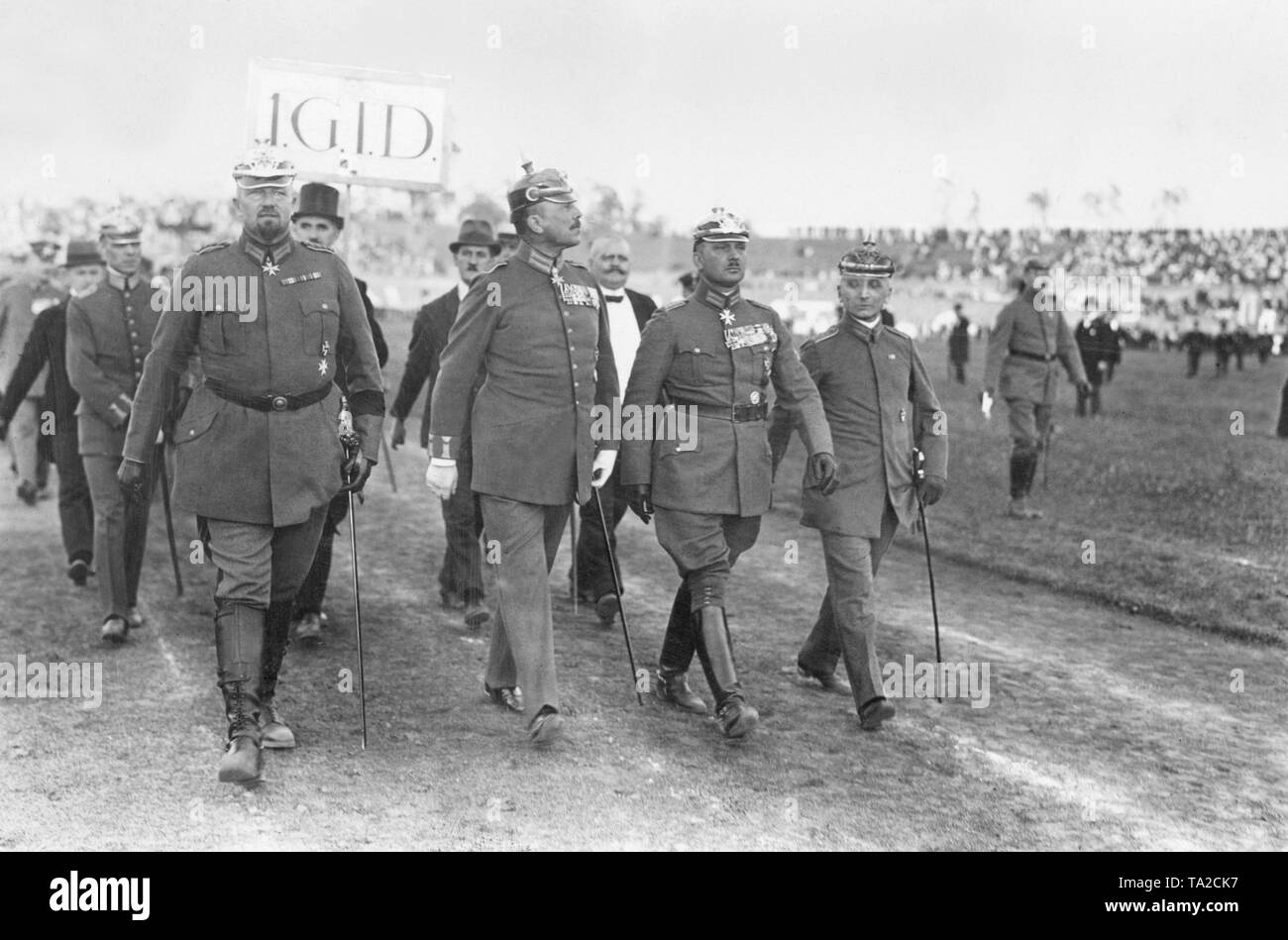 1st guards infantry division hi-res stock photography and images - Alamy