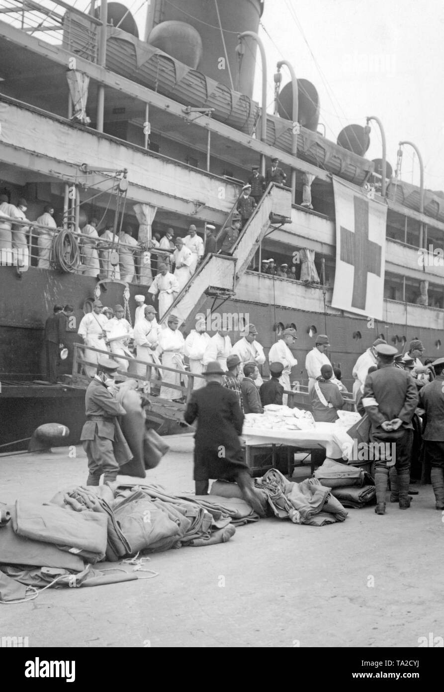 The hospital ship Mijuho of the Japanese Navy brings wounded Japanese ...