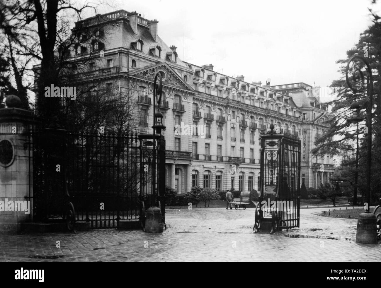 Treaty of versailles 1919 hi-res stock photography and images - Alamy