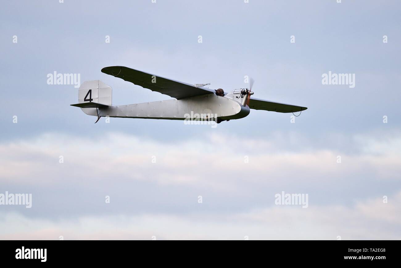 English electric wren monoplane aircraft hi-res stock photography and ...