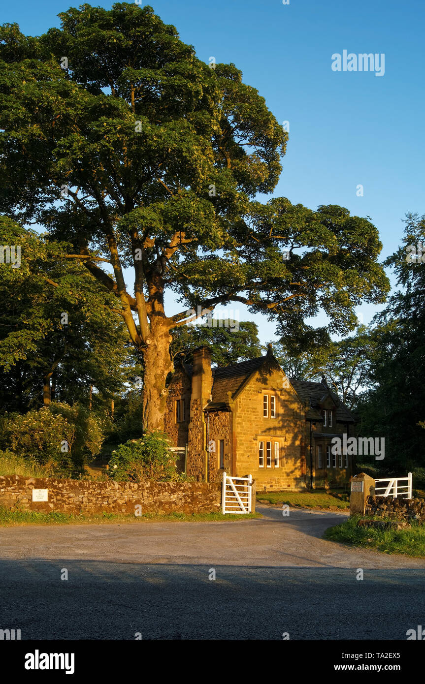 Longshaw gate house hi-res stock photography and images - Alamy