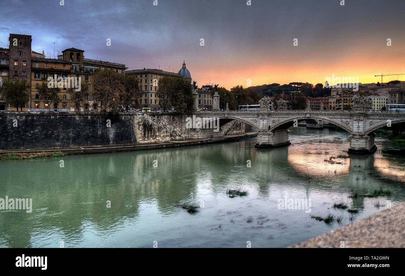 Popular Rome landmark in Italy on a rainy day Stock Photo - Alamy