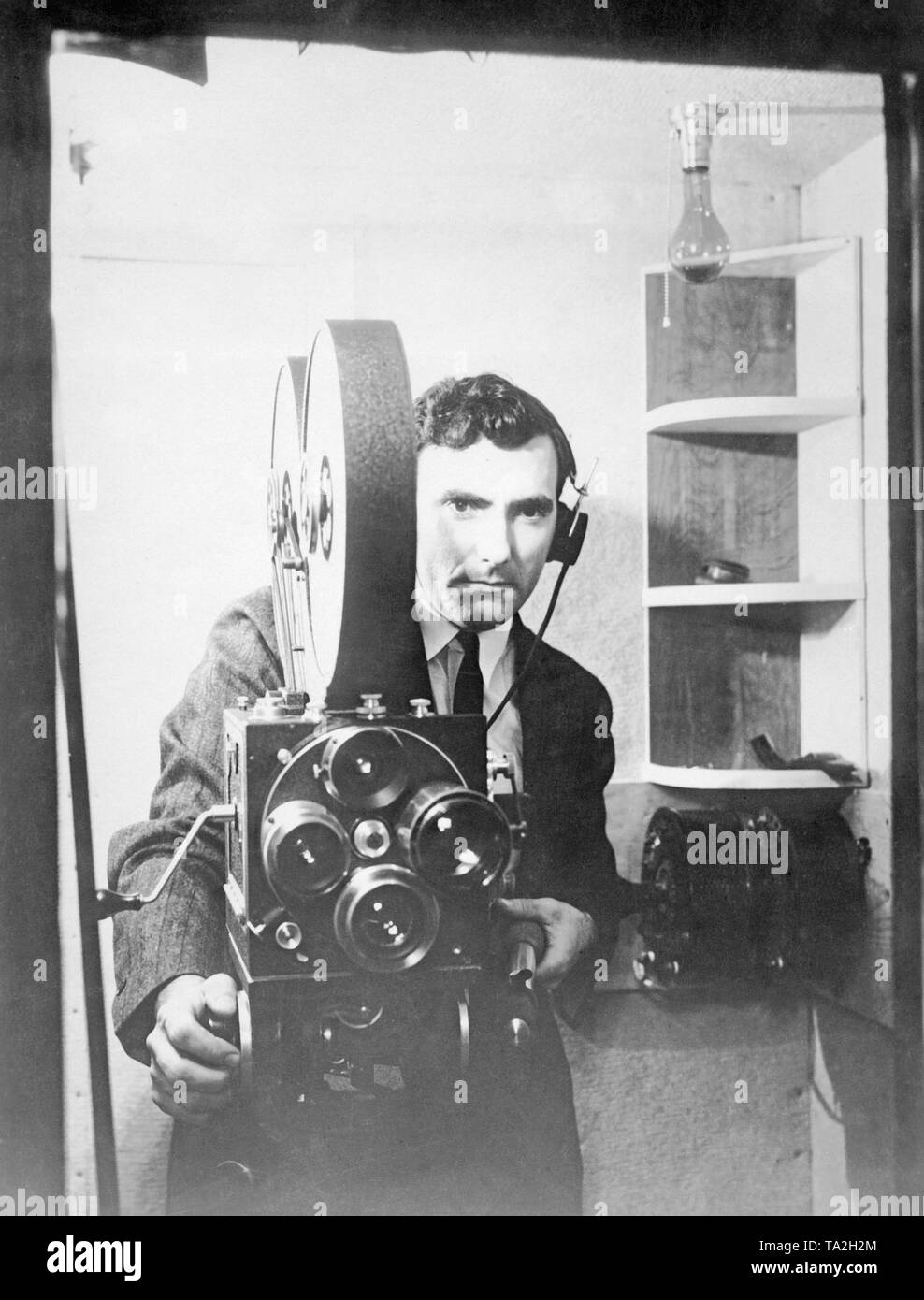 1920s camera man hi-res stock photography and images - Alamy