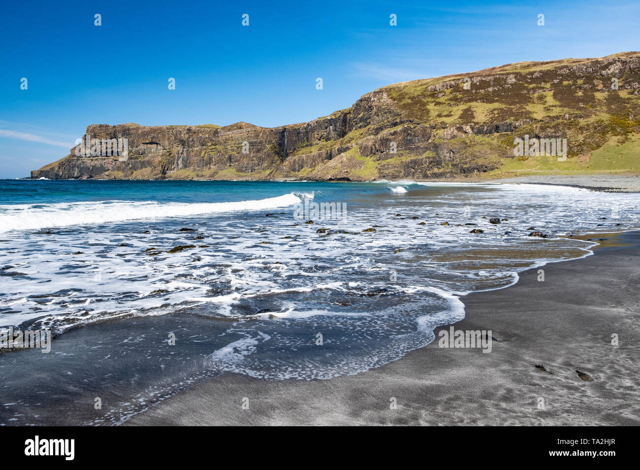 Talisker Beach, Isle of Skye, Scotland, UK Stock Photo - Alamy