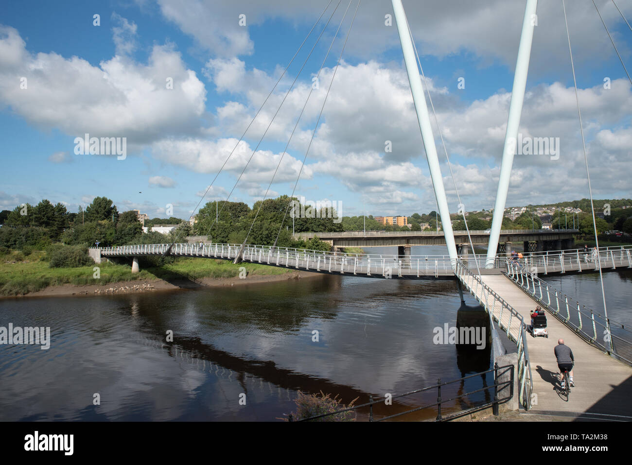 Lancaster river lune millennium bridge hi-res stock photography and ...