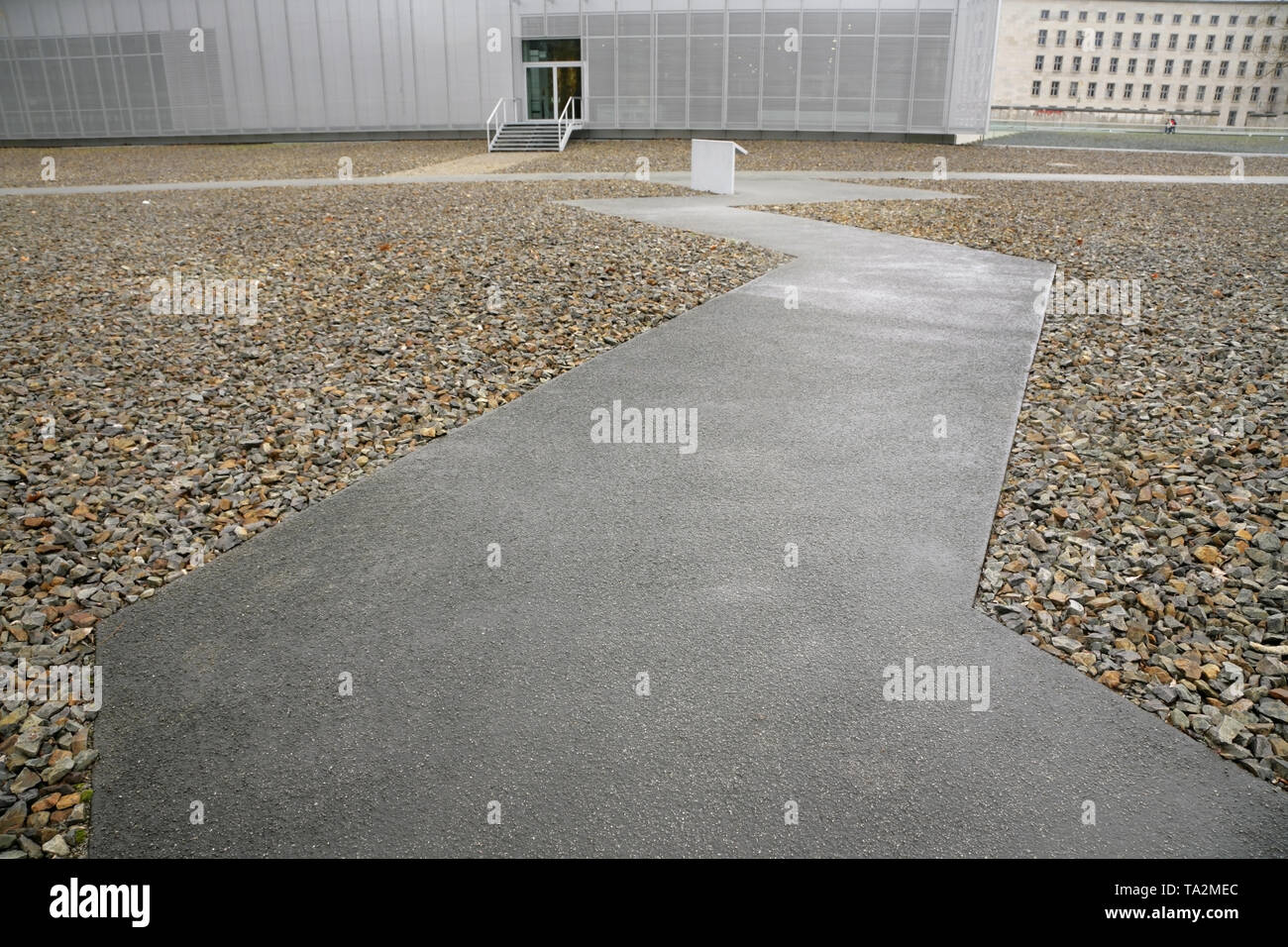 Zig-zag footpath showing the line and location of defensive trenches at ...
