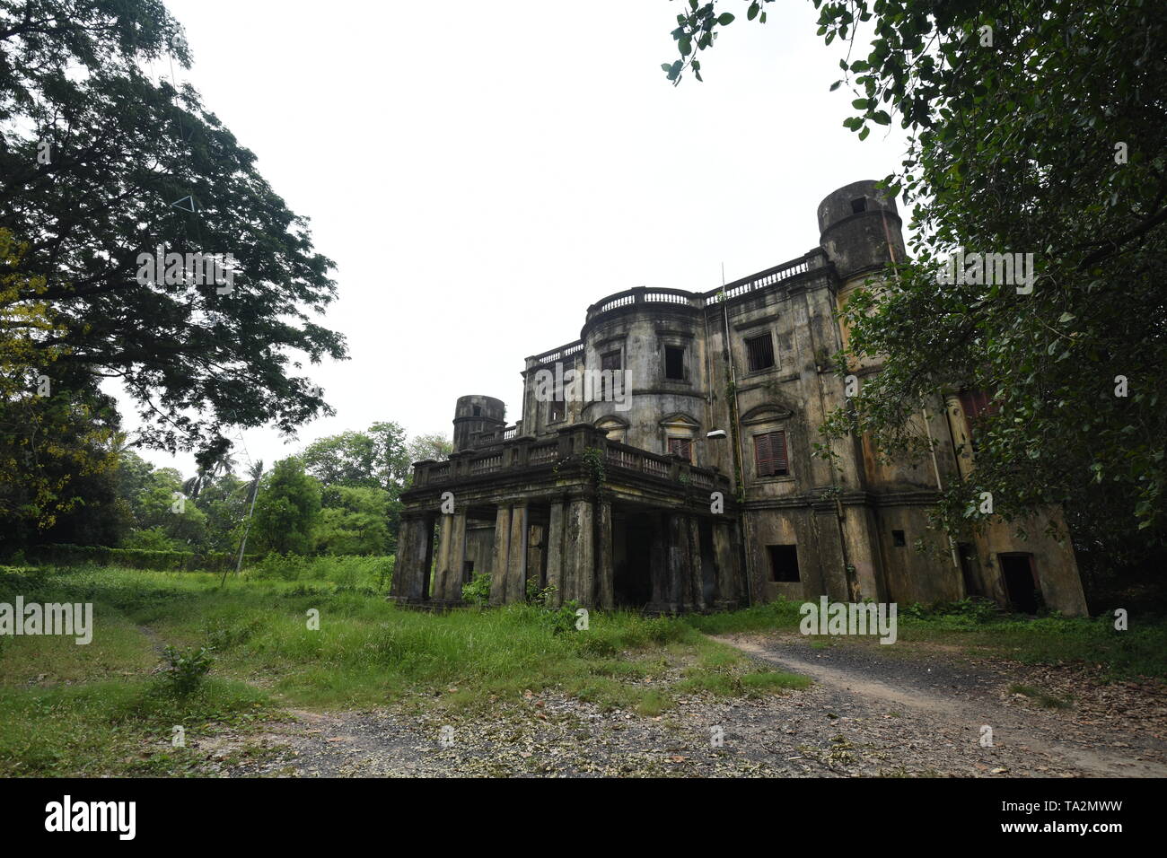 The Roxburgh House at AJC Bose Indian Botanic Garden, Howrah, Kolkata ...