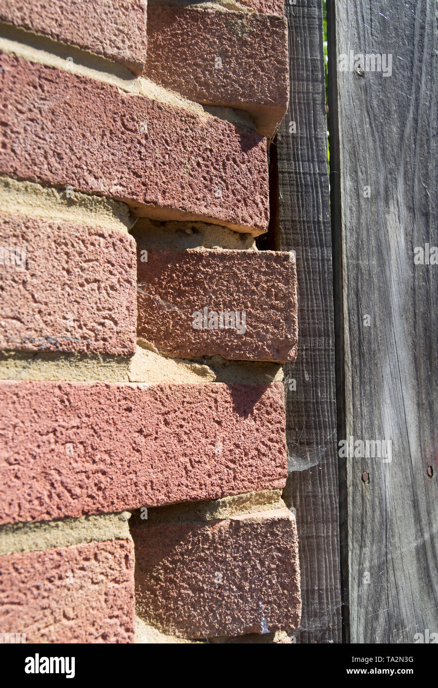 Corner of brickwork hi-res stock photography and images - Alamy