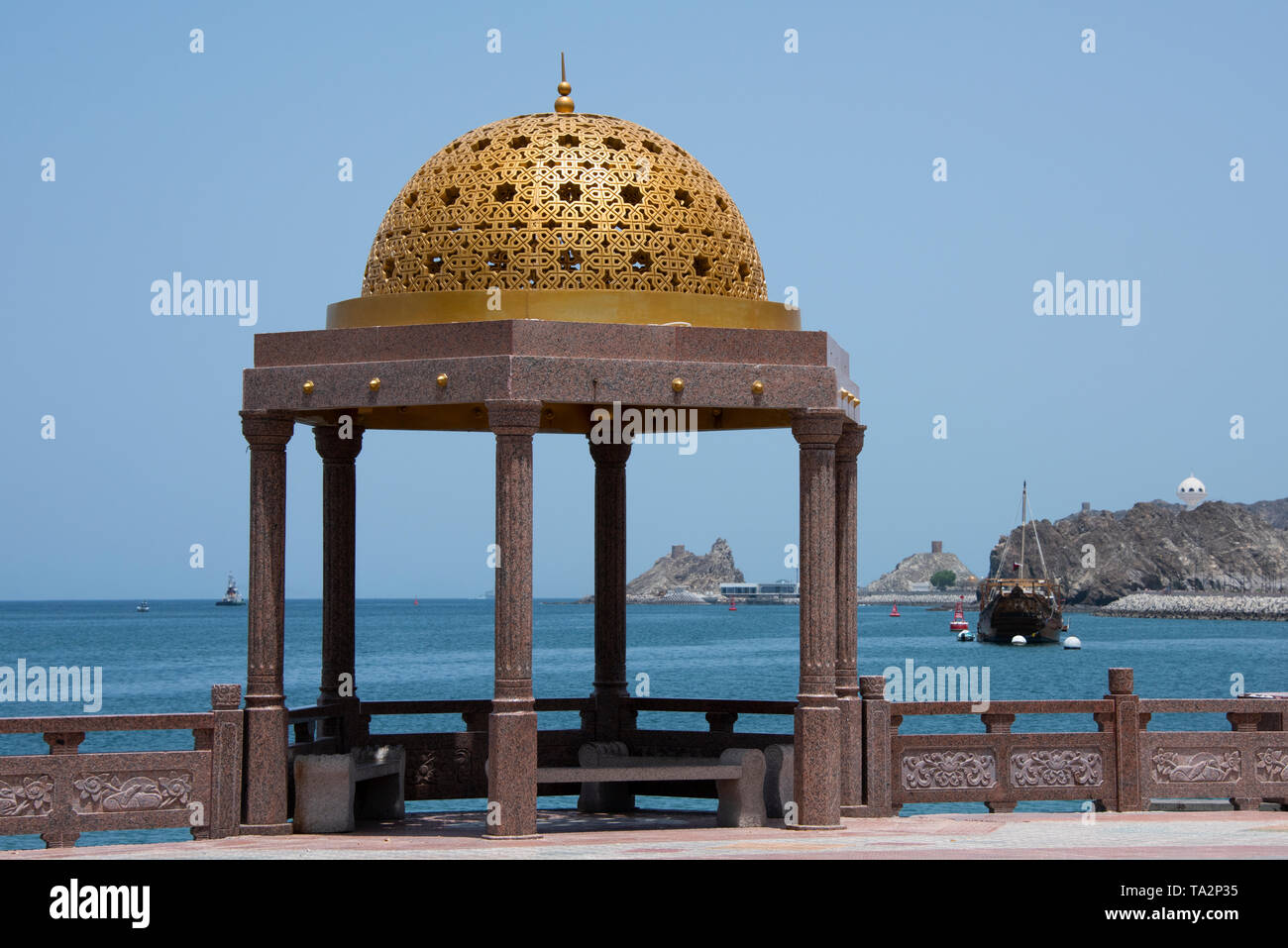 Oman, capital city of Muscat. Waterfront view of Muttrah Bay Stock ...
