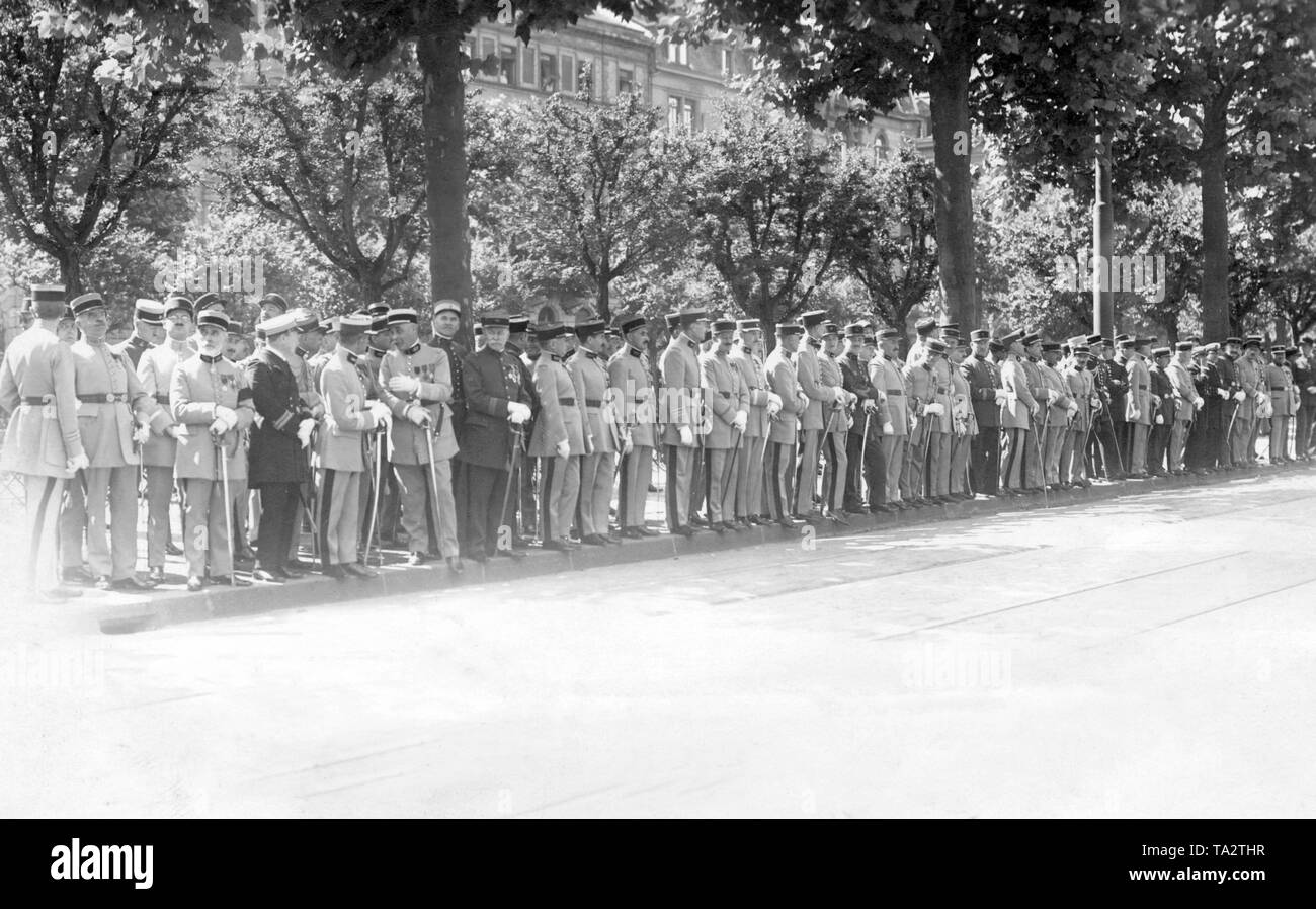 High ranking officers of the French occupation army await the farewell ...