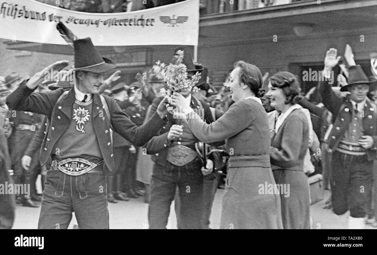 Tyrolese and Styrian people in traditional costumes Stock Photo - Alamy