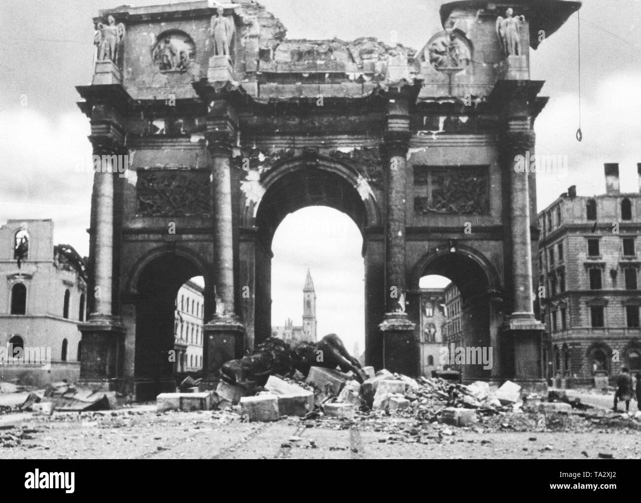 The Siegestor destroyed by explosive bombs Stock Photo - Alamy