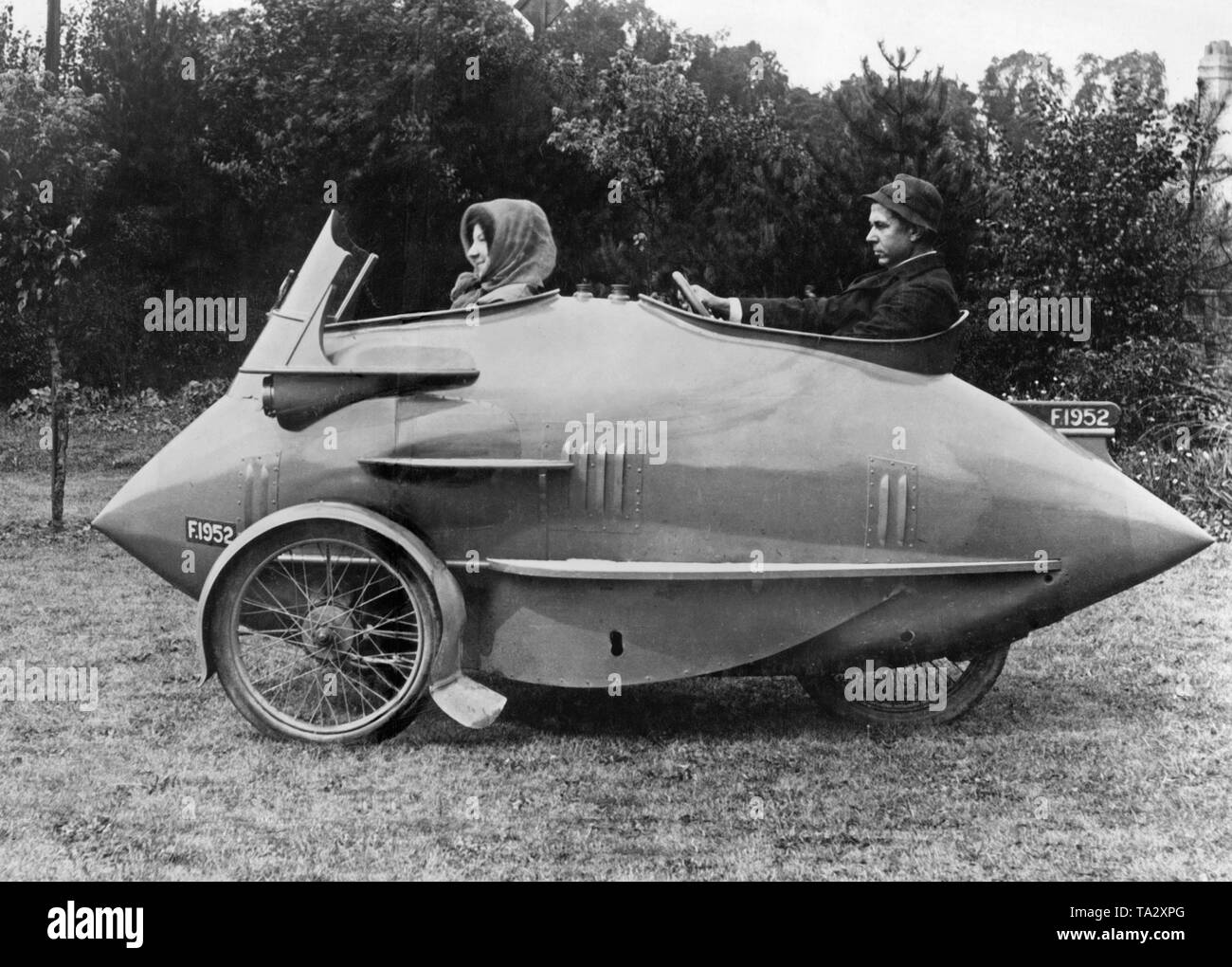 Torpedo shaped hi-res stock photography and images - Alamy