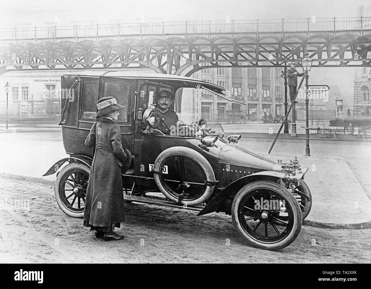 Taxi berlin hi-res stock photography and images - Alamy