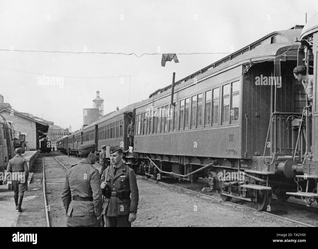 Freiherr wolfram von richthofen 1939 hi-res stock photography and ...