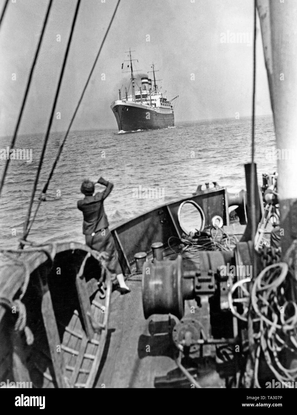 Hindenburg disaster hi-res stock photography and images - Alamy