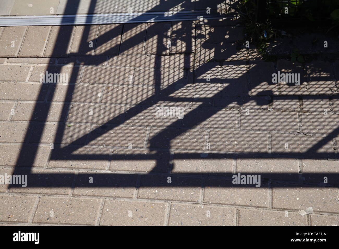 Abstract pointed background hi-res stock photography and images - Alamy