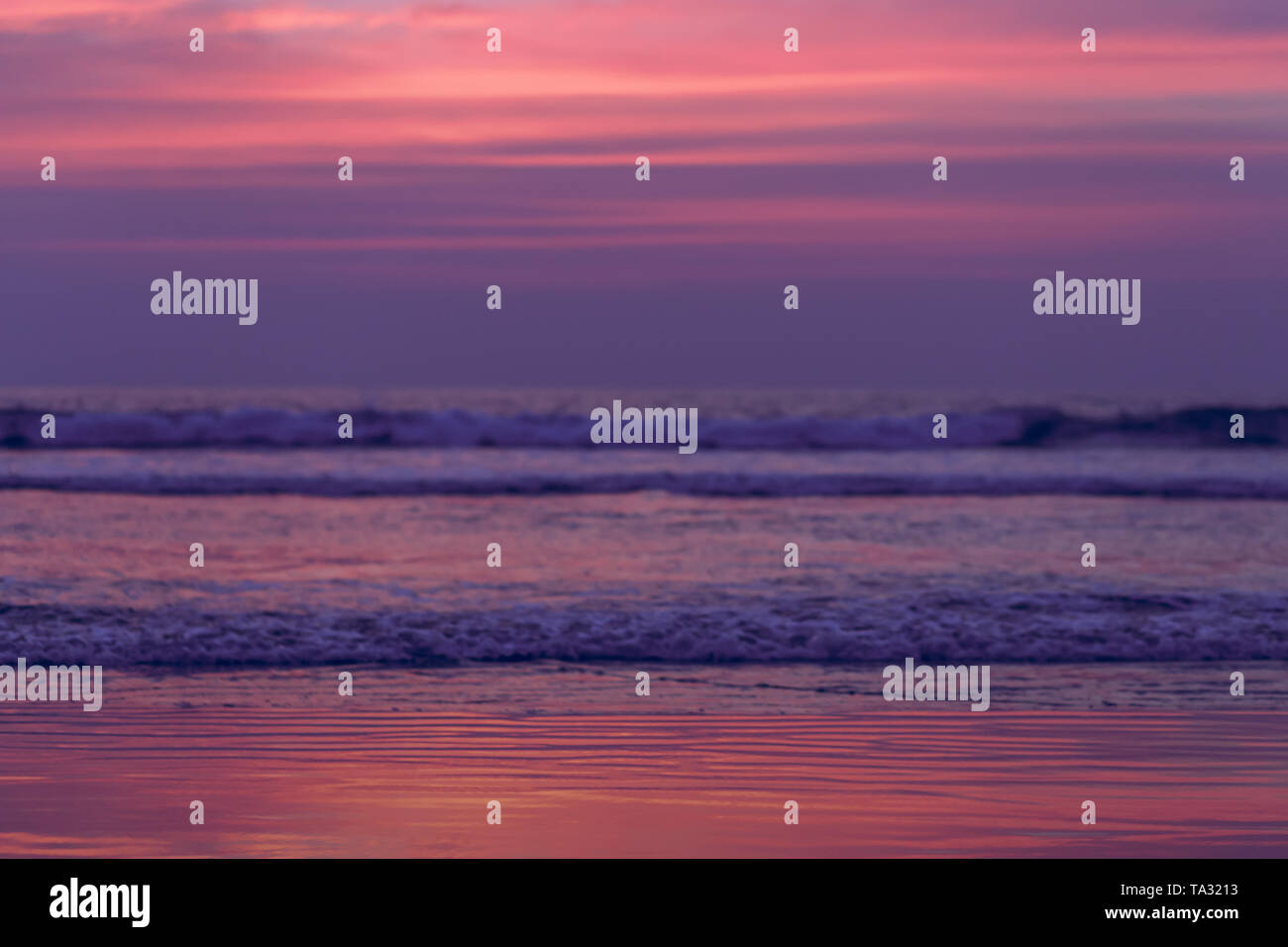 Seascape sunset sea wave relax and meditate Stock Photo - Alamy